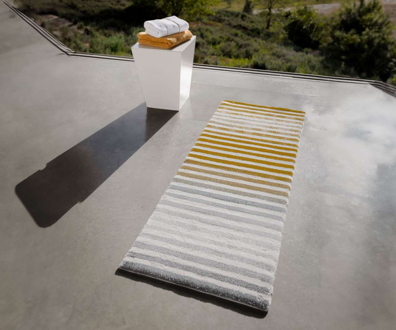 Abyss BARNS bath rug - order online now